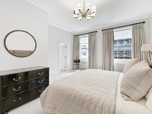 Apartment at Belgrave Mews South, City of Westminster