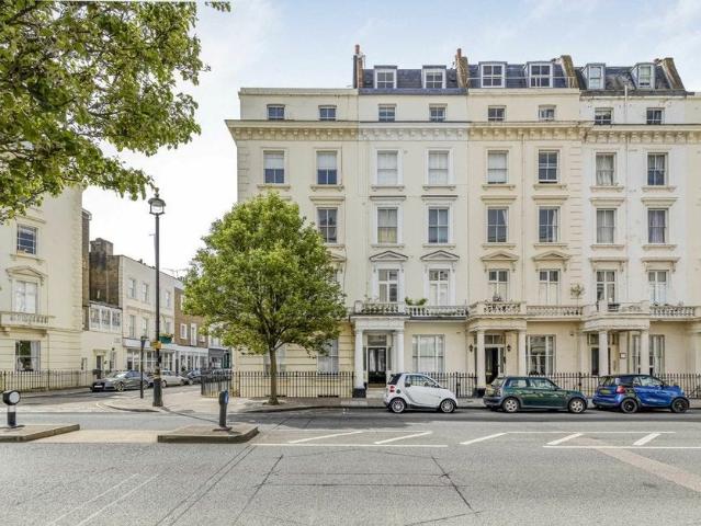 Apartment at Belgrave Road, City of Westminster