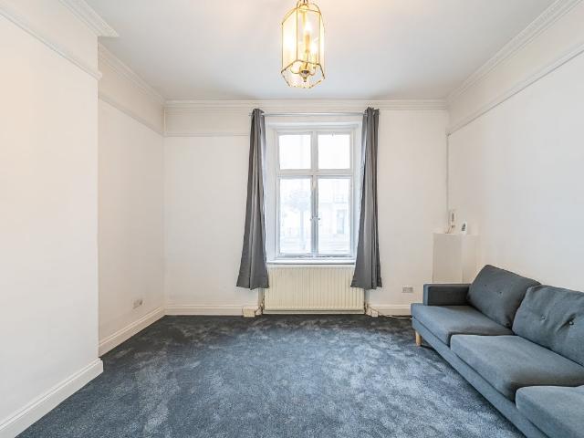 Apartment at Belgrave Road, City of Westminster