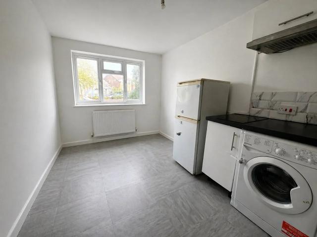Apartment at Belgrave Walk, Greater London
