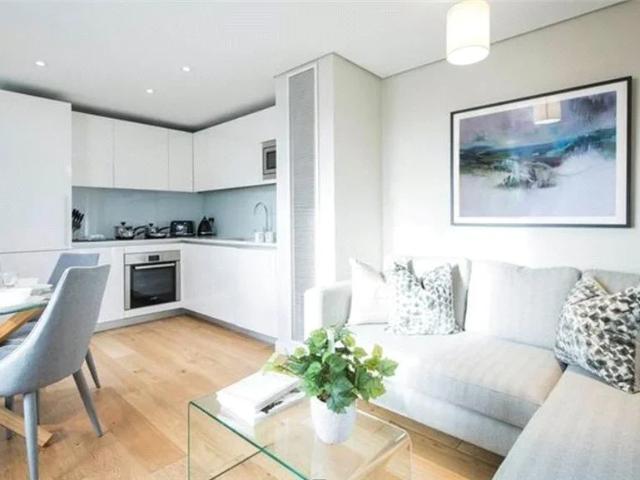 Apartment at Bell Street, City of Westminster