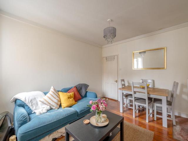 Apartment at Bell Street, City of Westminster