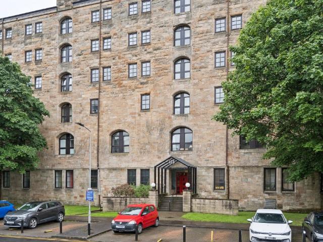 Apartment at Bell Street, Glasgow