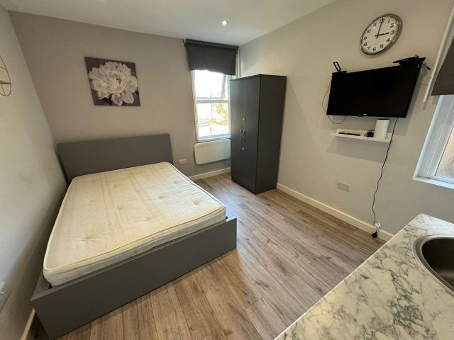 Apartment at Bellclose Road, Greater London
