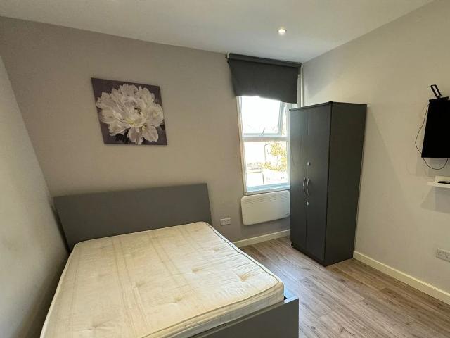 Apartment at Bellclose Road, Greater London