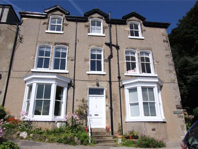 Apartment at Belle Isle Terrace, Grange Over Sands