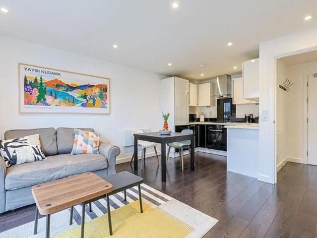 Apartment at Bellefields Road, Greater London