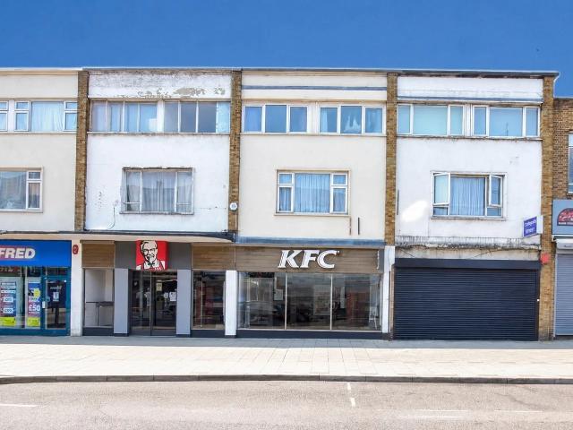 Apartment at Bellegrove Road, Greater London
