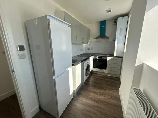 Apartment at Bellegrove Road, Greater London