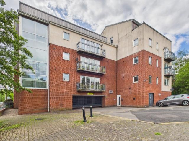 Apartment at Bellerton Lane, Stoke on Trent