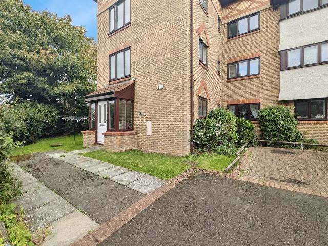 Apartment at Bellingham Court, Newcastle upon Tyne
