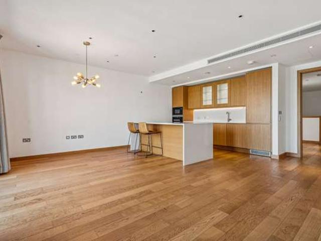 Apartment at Bellwether Lane, Greater London