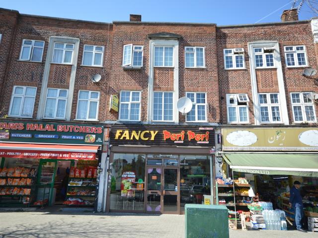 apartment at Belmont Circle,Kenton Lane, Harrow, Kenton, HA3 8RF