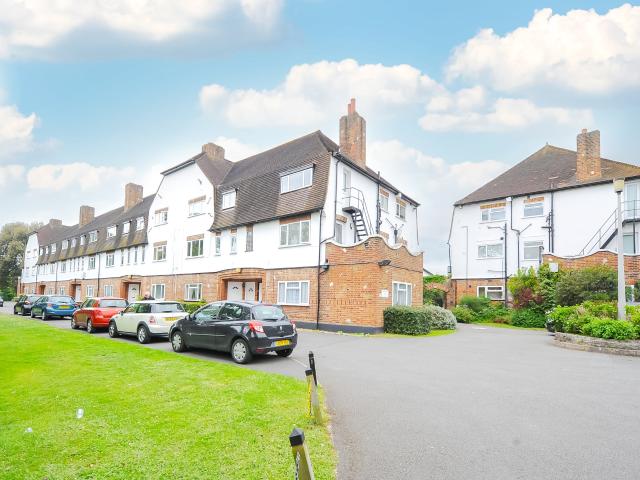 Apartment at Belmont Road, Greater London