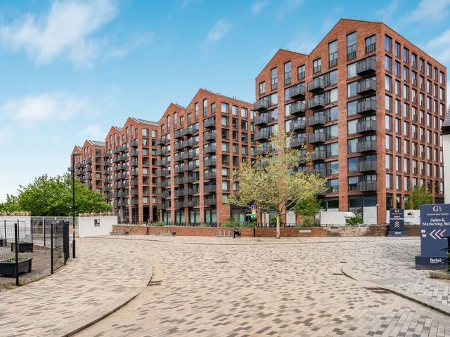 Apartment at Belmont Row, Birmingham