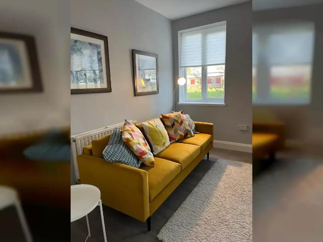 Apartment at Belthorn Crescent, Greater London