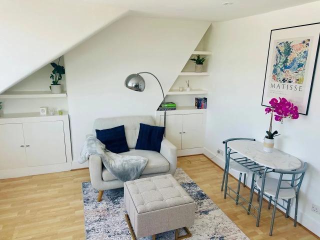 Apartment at Bennerley Road, Greater London
