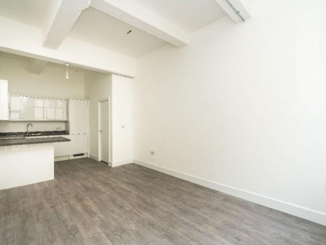 Apartment at Benwell Road, Greater London