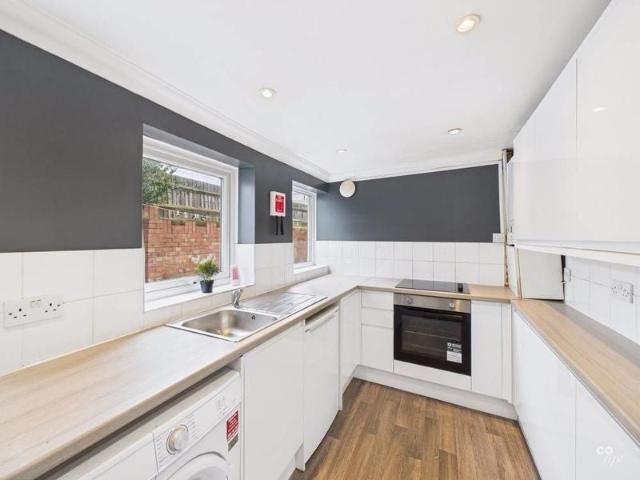 Apartment at Bentham Road, Brighton