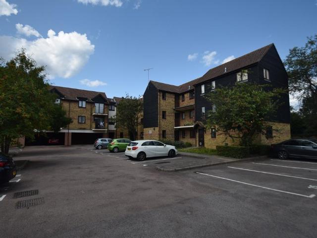 Apartment at Bentinck Road, Greater London