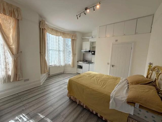 Apartment at Berens Road, Greater London
