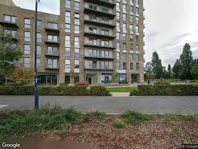 Apartment at Beresford Avenue, Greater London