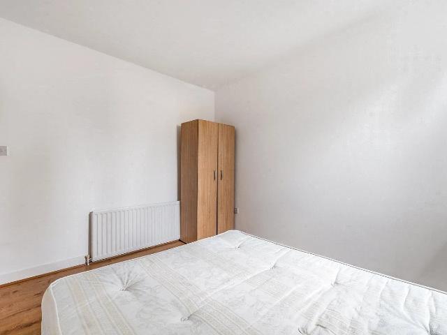 Apartment at Beresford Road, Greater London