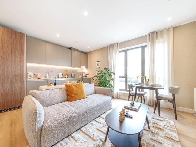 Apartment at Berkeley Avenue, Greater London