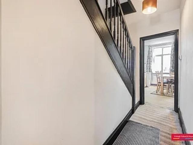 Apartment at Berkeley Gardens, Greater London