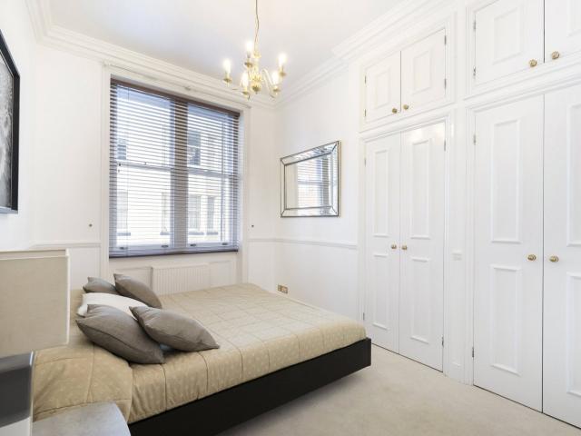 Apartment at Berkeley Street, City of Westminster