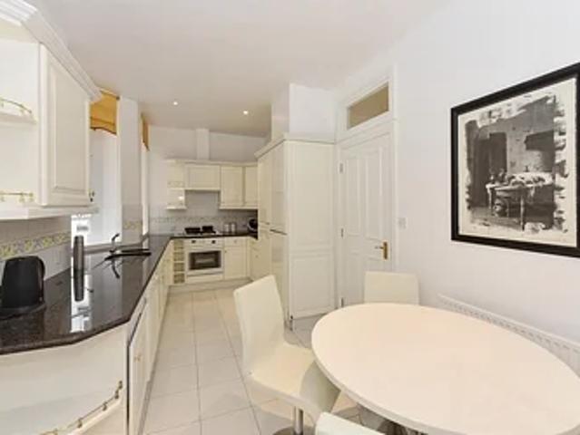 Apartment at Berkeley Street, City of Westminster