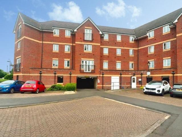 Apartment at Berkshire Avenue, Slough