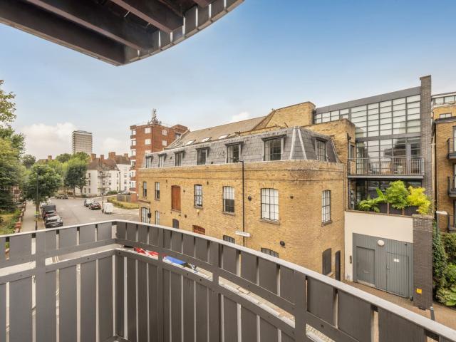 Apartment at Bermondsey Wall West, Greater London