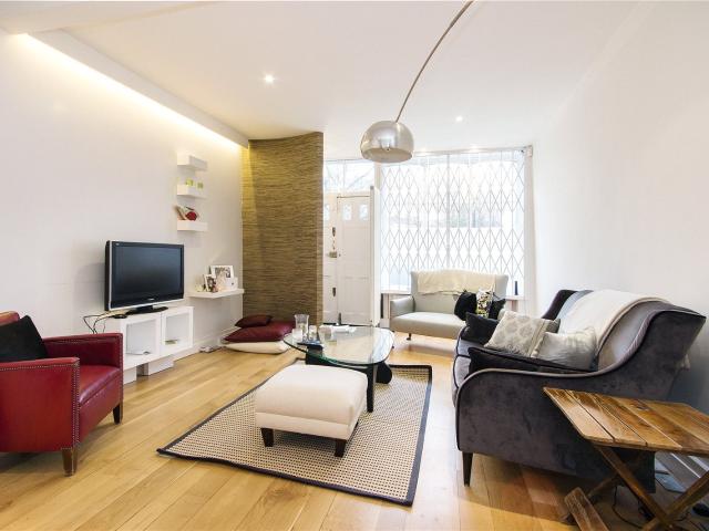 House at Bermondsey Street, Greater London