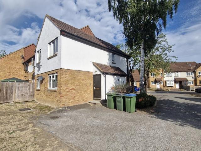 Apartment at Bertrand Way, Greater London