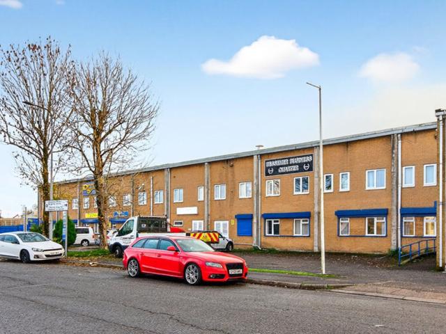 Apartment at Bessemer Close, Cardiff