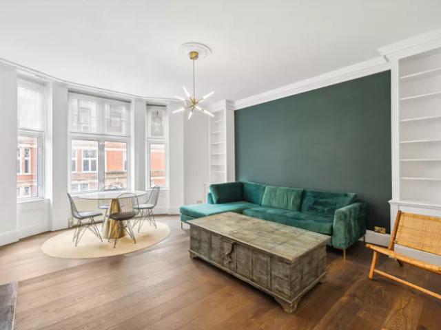 Apartment at Bickenhall Street, City of Westminster