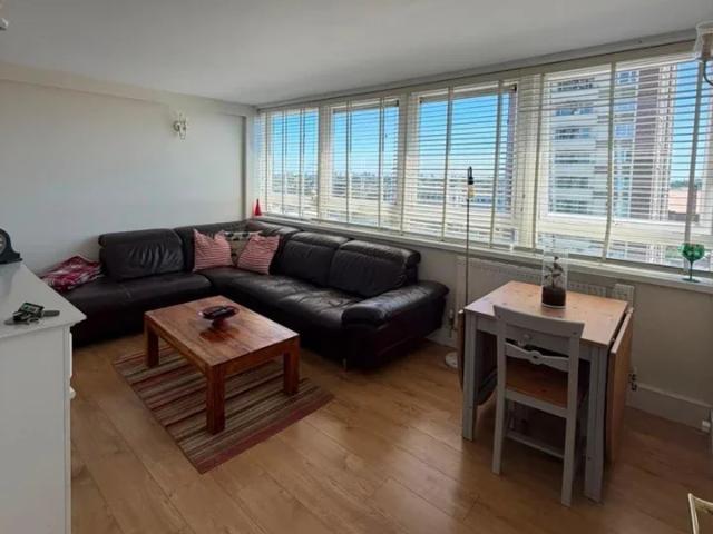 Apartment at Biggerstaff Street, Greater London