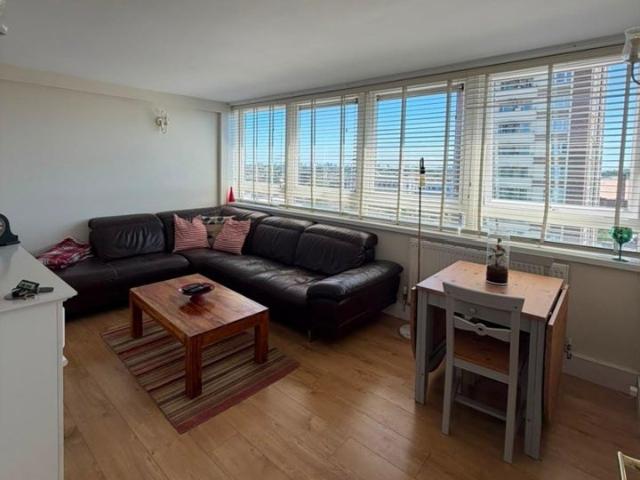 Apartment at Biggerstaff Street, Greater London