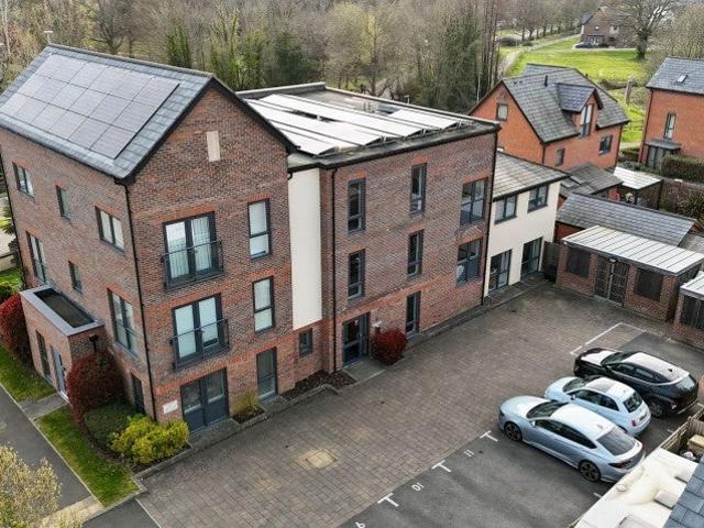 Apartment at Biggs Lane, Arborfield Green