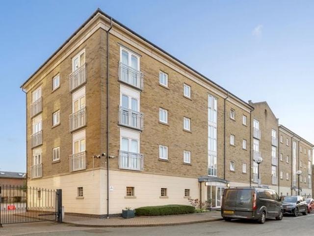 Apartment at Billson Street, Greater London