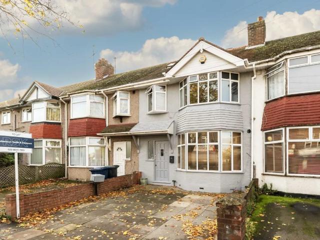 Apartment at Bilton Road, Greater London