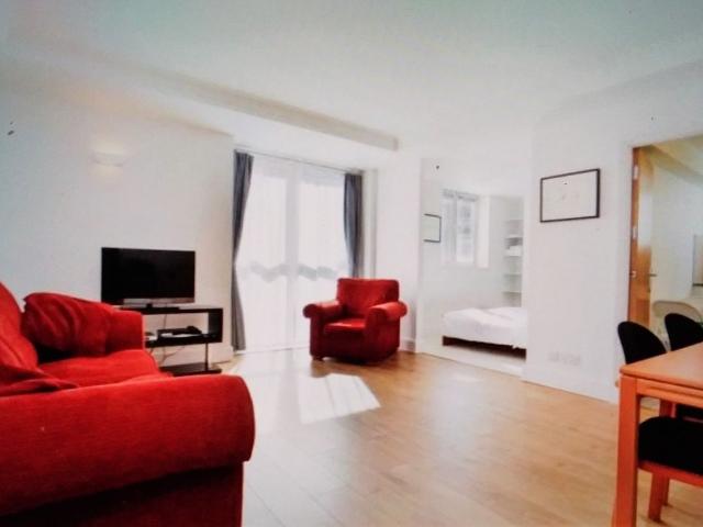 Apartment at Bird Street, City of Westminster