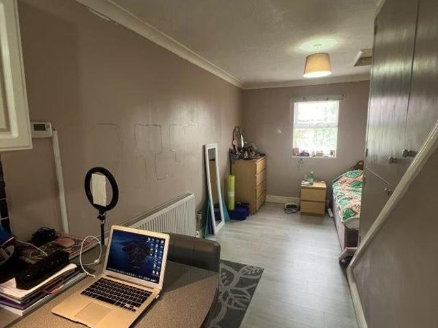 Apartment at Bishop Hall Lane, Chelmsford