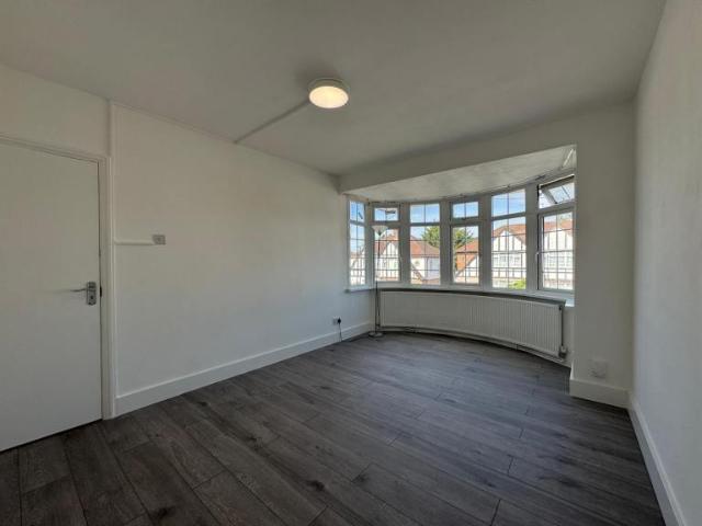 Apartment at Bishop Ken Road, Greater London
