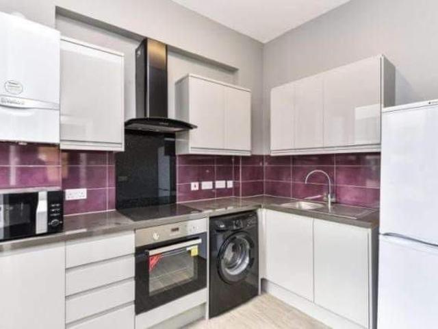 Apartment at Bishop's Bridge Road, City of Westminster