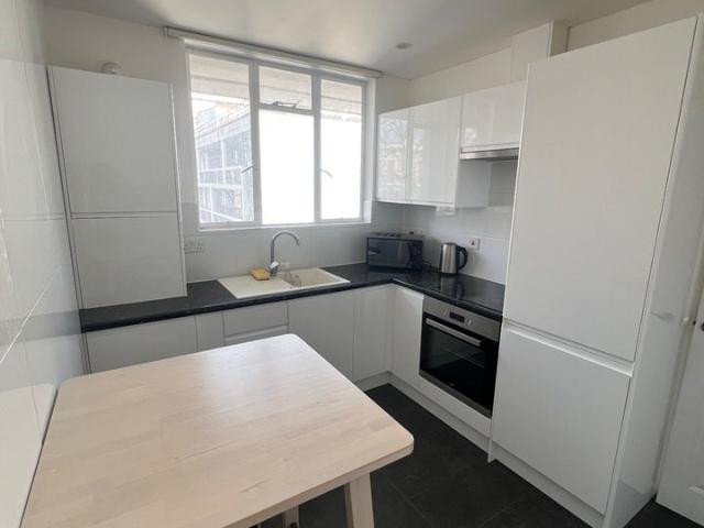 Apartment at Bishop's Bridge Road, City of Westminster
