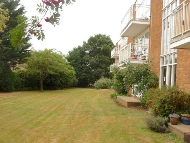 Apartment at Bishop's Road, Cambridge