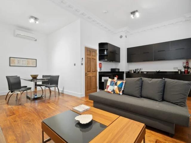 Apartment at Bishopsgate, City of London