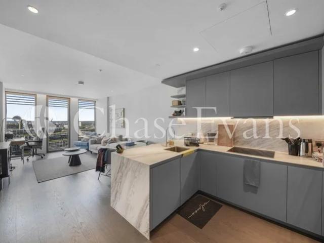 Apartment at Bishopsgate Plaza, City of London